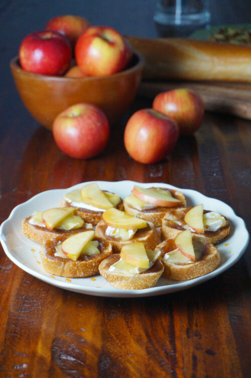 5 Crazy Easy Apple Appetizers for Fall Parties - Weavers Orchard