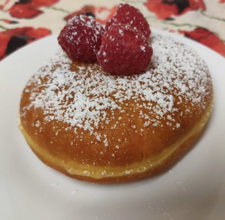 What Are Fasnachts? The Story Behind a Pennsylvania Dutch Delicacy ...