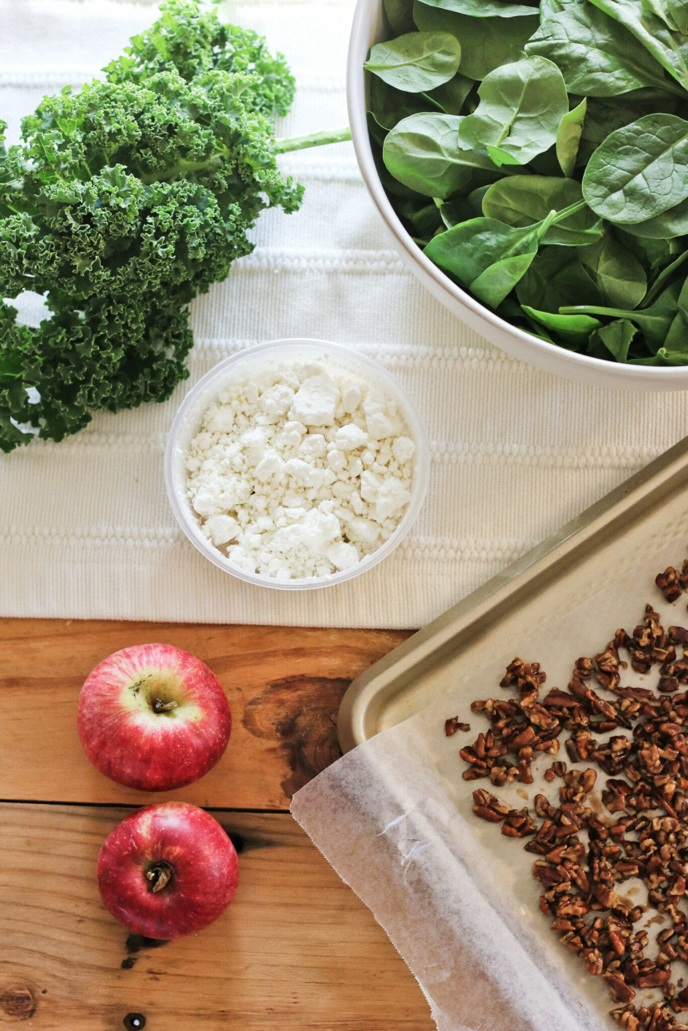 Apple Pecan Salad - Weavers Orchard