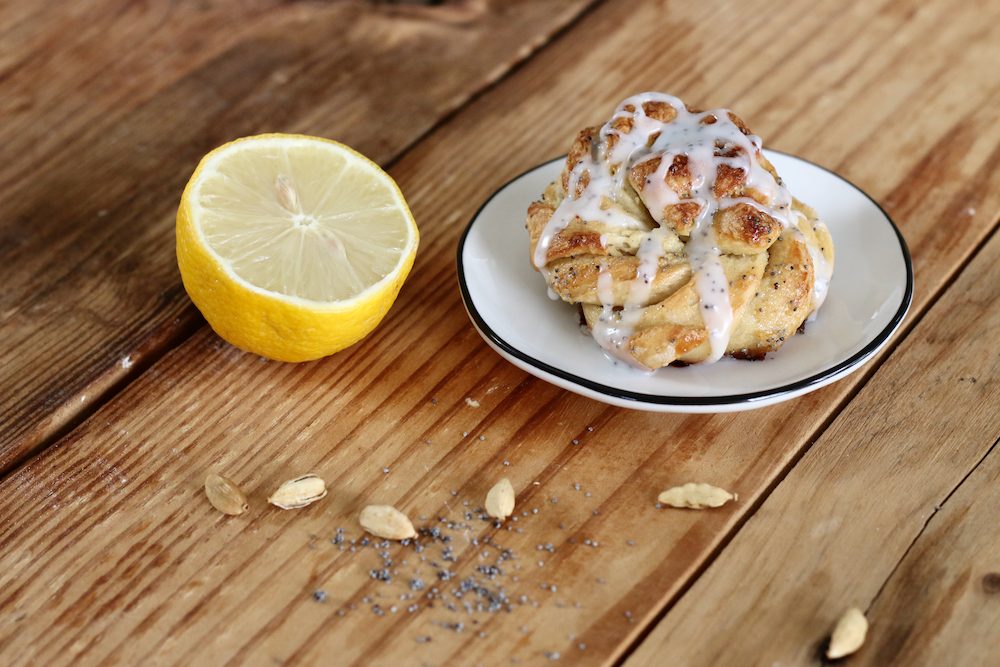 Lemon Cardamom Bun with Poppy Seed Frosting - Weavers Orchard